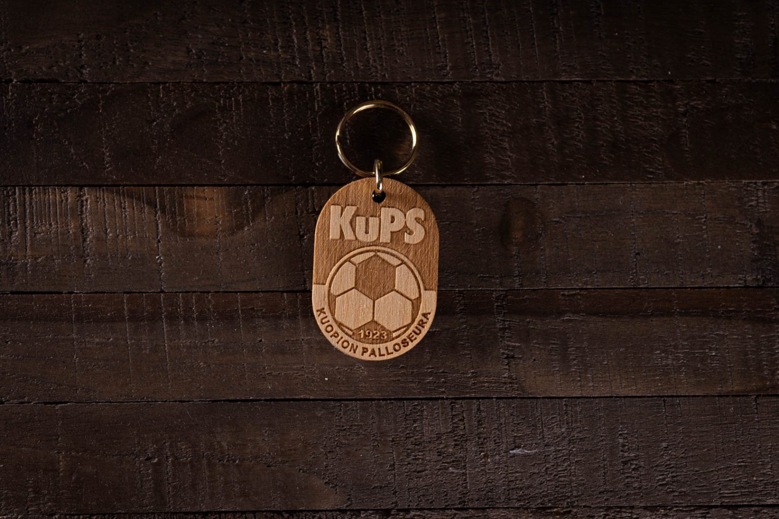 Puinen KuPS-avaimenperä - KUPSTORE